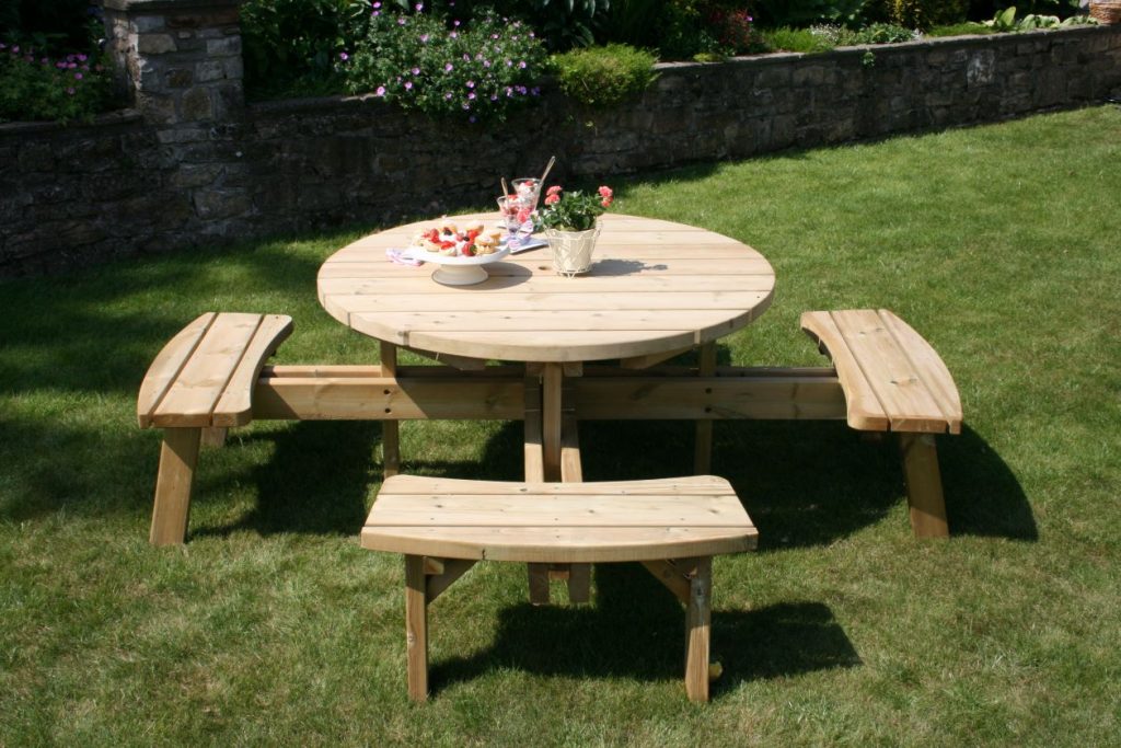 Large Circular Picnic Table - Severn Valley Woodworks